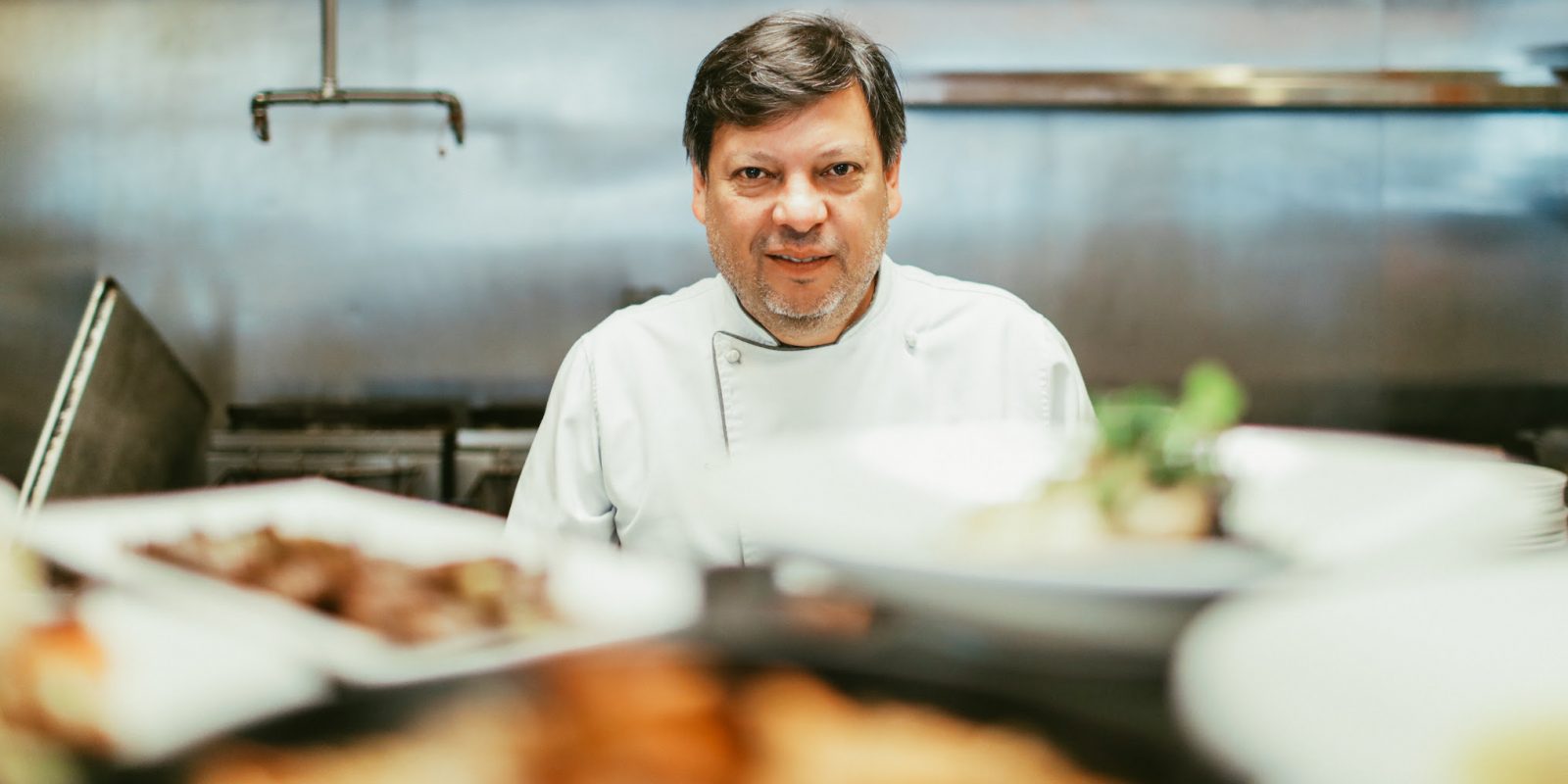 ¿Quién es el chef Edgar Leal? Y cómo ha revolucionado la comida de ...