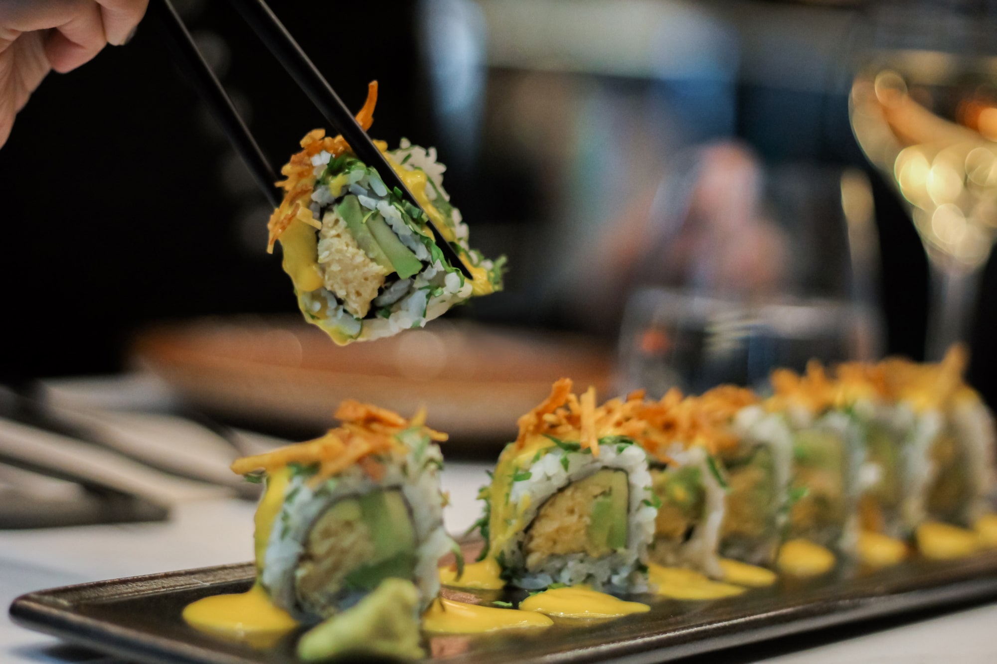 Osadía Nikkei 14 abre sus puertas con una carta de fusión japoperuana